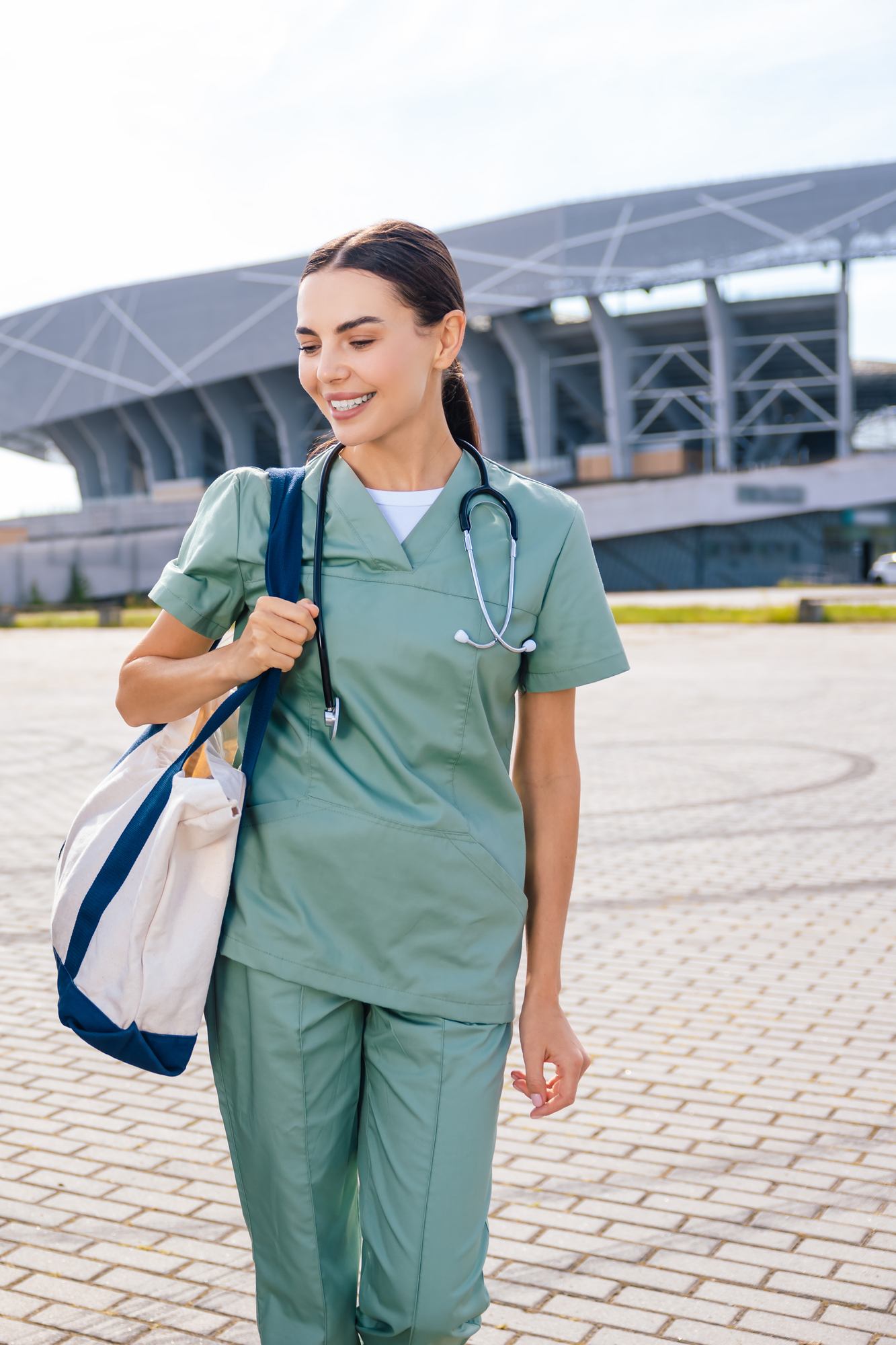 Can an American Nurse Work in Canada?